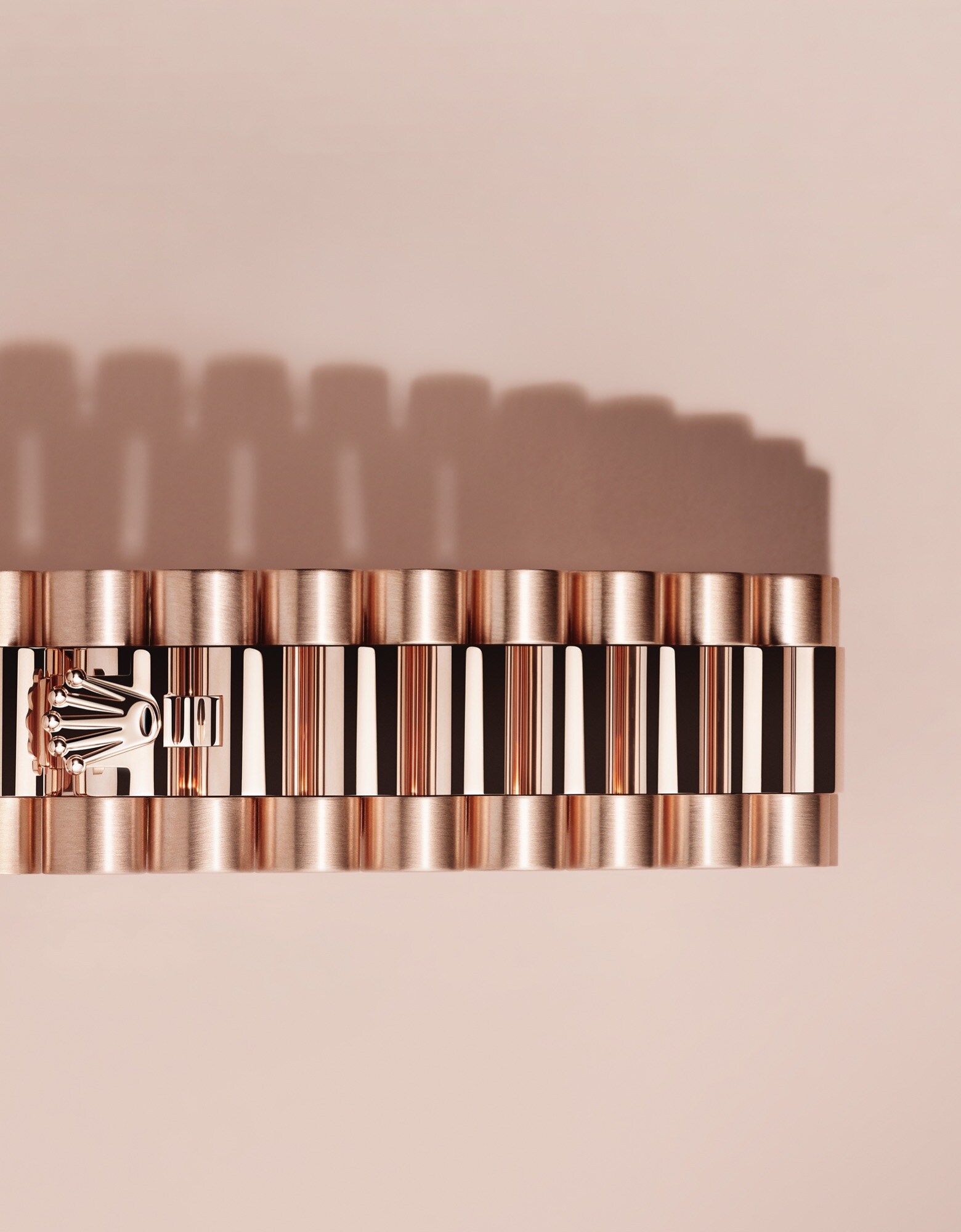 Datejust - Elegant innovation | Rolex®