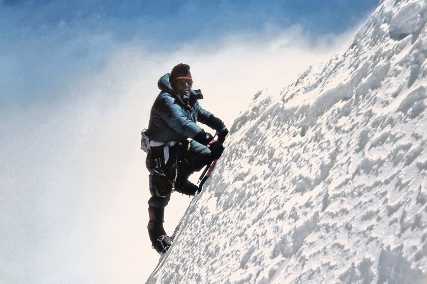 Rolex Explorer 36 watch: Oystersteel and yellow gold - m124273-0001