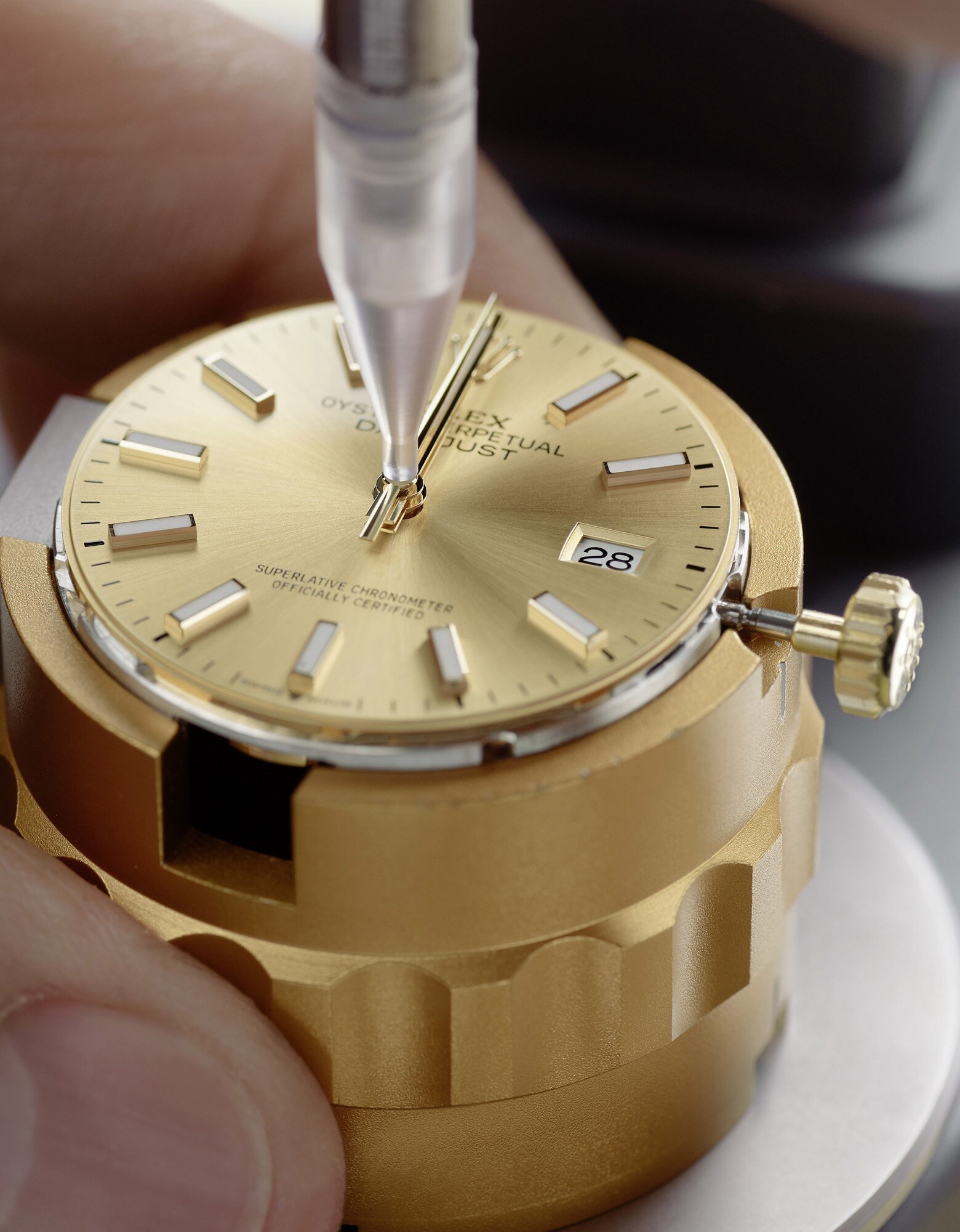 Servicing your Rolex - Our servicing procedure | Rolex®